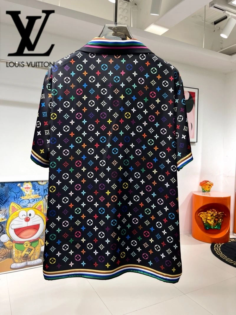 Exact replica Louis Vuitton Short Suits