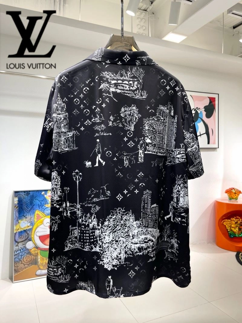 1:1 copy Louis Vuitton Short Suits