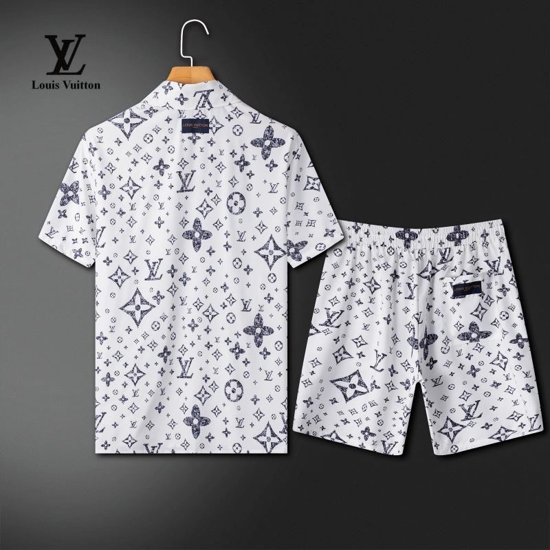 Cut-rate Louis Vuitton Short Suits