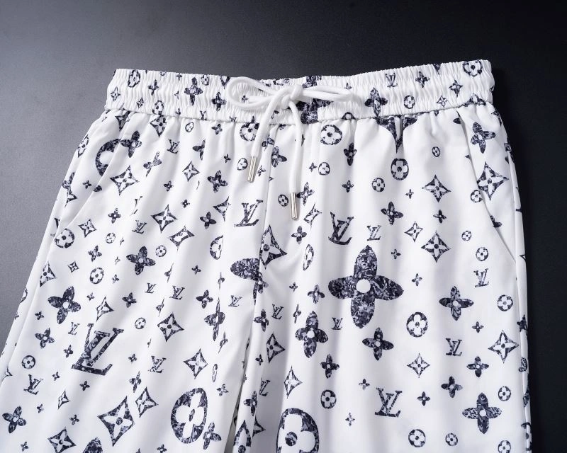 Cut-rate Louis Vuitton Short Suits