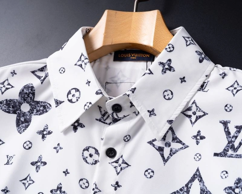 Cut-rate Louis Vuitton Short Suits