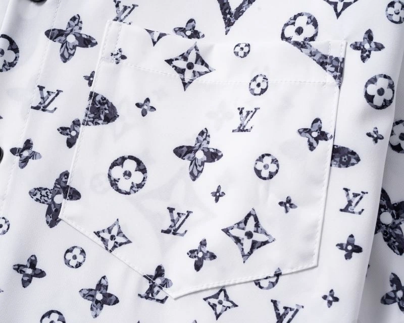 Cut-rate Louis Vuitton Short Suits