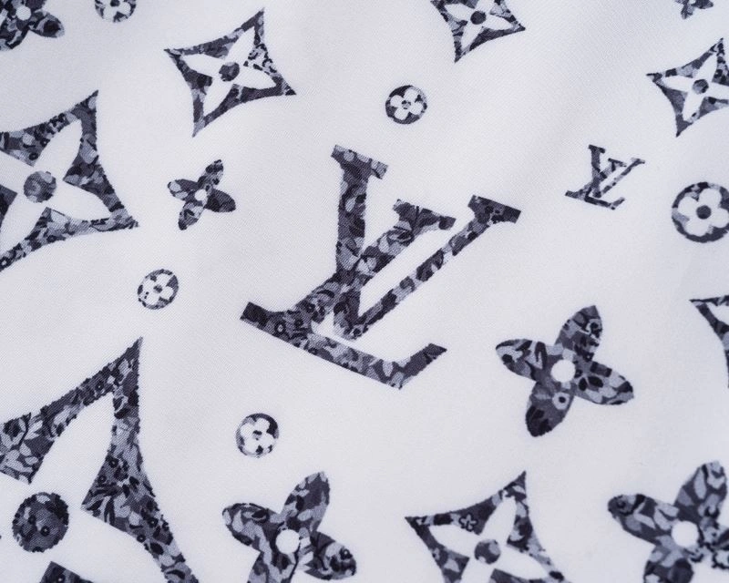 Cut-rate Louis Vuitton Short Suits