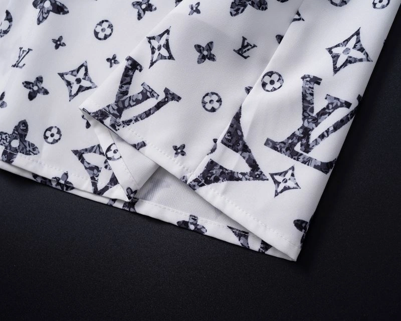 Cut-rate Louis Vuitton Short Suits