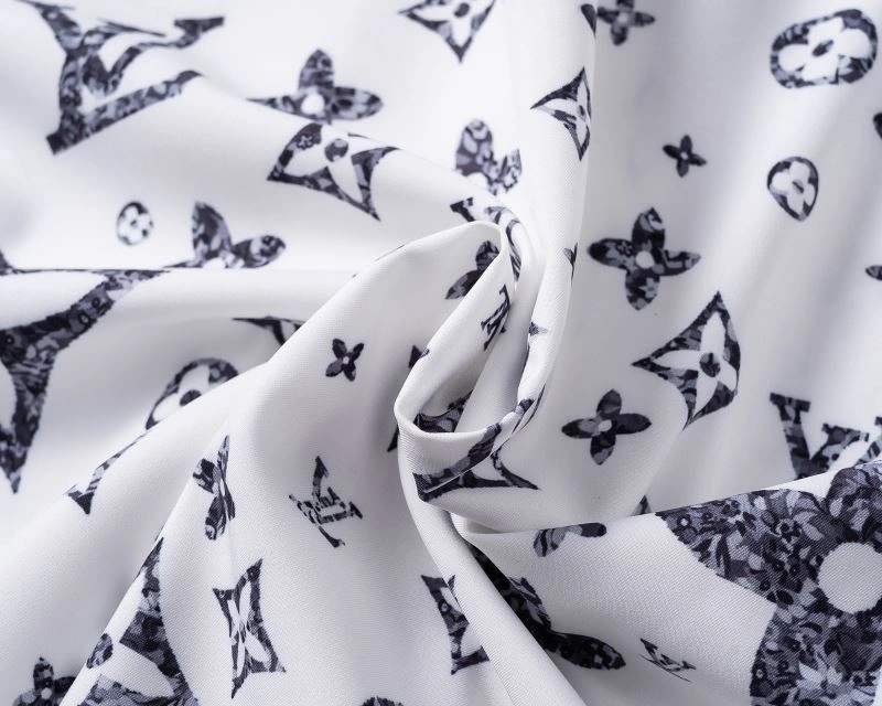 Cut-rate Louis Vuitton Short Suits