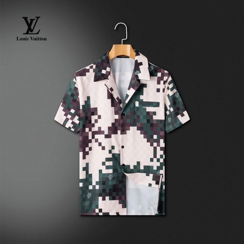 Bargain Louis Vuitton Short Suits