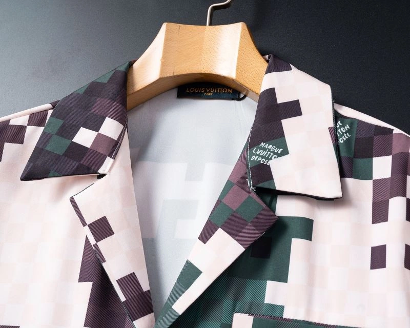 Bargain Louis Vuitton Short Suits