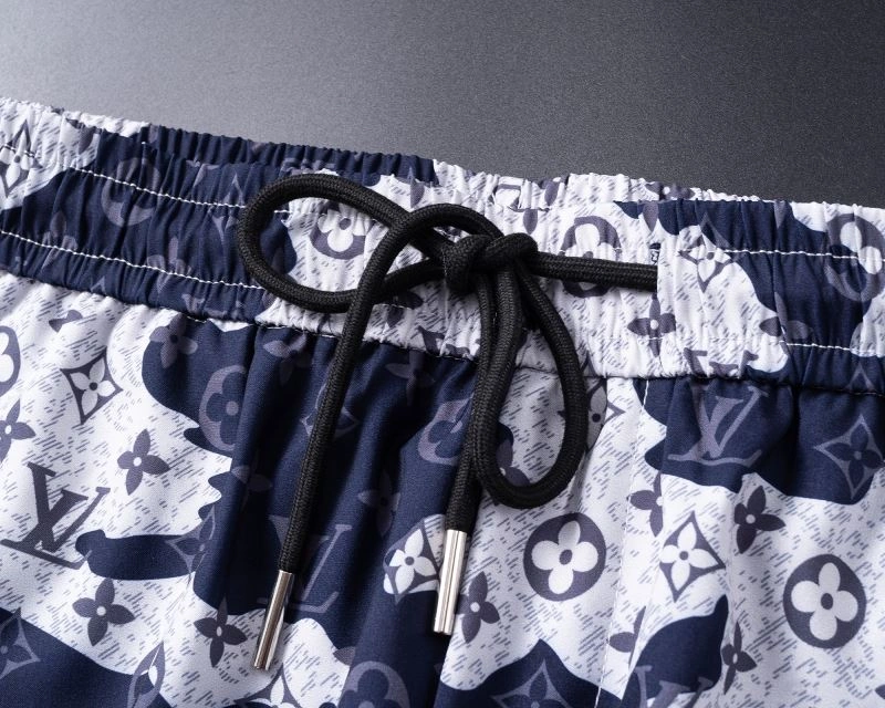 Top match Louis Vuitton Short Suits