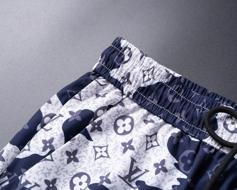 Top match Louis Vuitton Short Suits