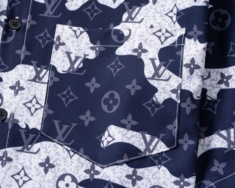 Top match Louis Vuitton Short Suits