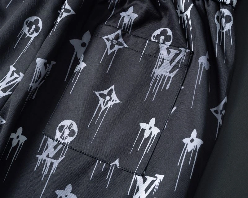 Bargain Louis Vuitton Short Suits
