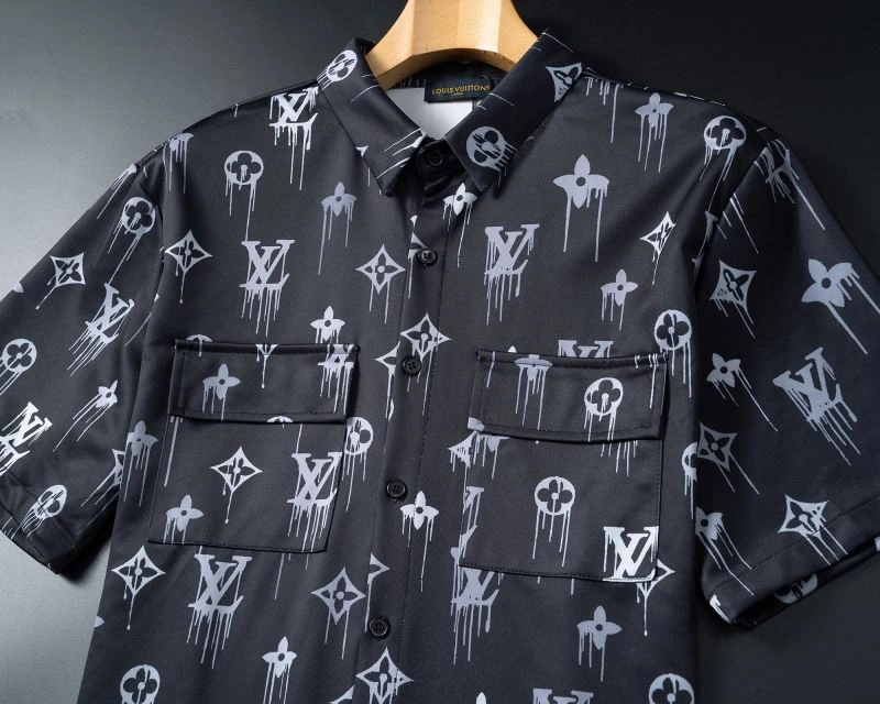 Bargain Louis Vuitton Short Suits