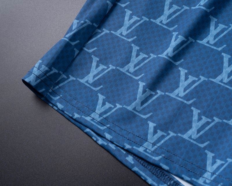 Bargain Louis Vuitton Short Suits
