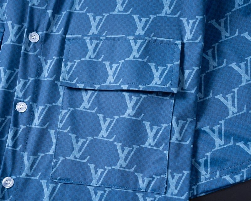 Bargain Louis Vuitton Short Suits