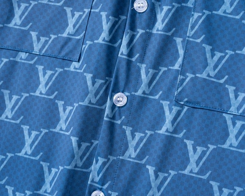 Bargain Louis Vuitton Short Suits