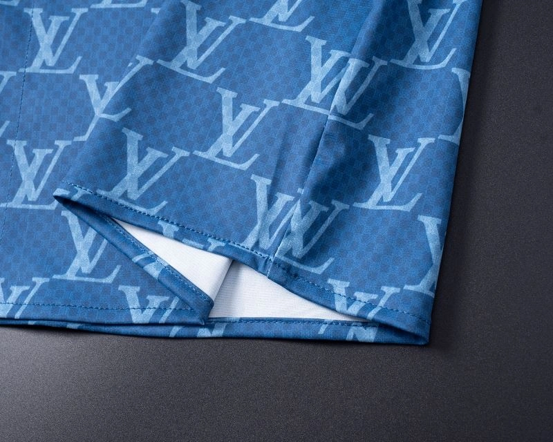 Bargain Louis Vuitton Short Suits