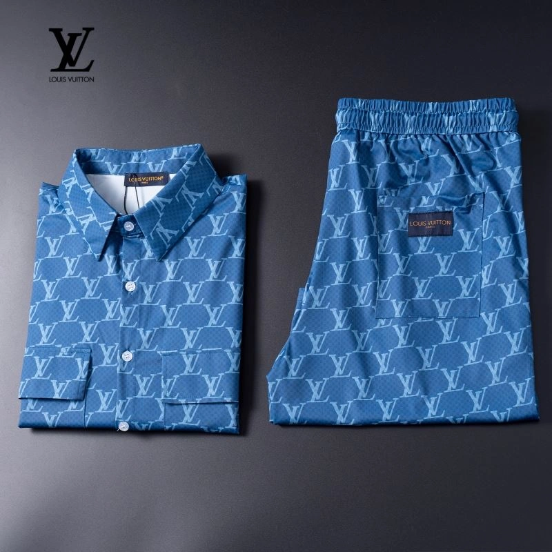 Bargain Louis Vuitton Short Suits