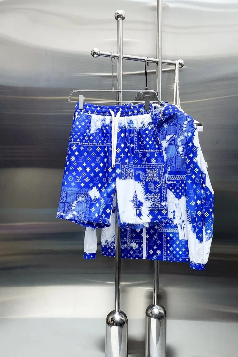 Precise copy Louis Vuitton Short Suits