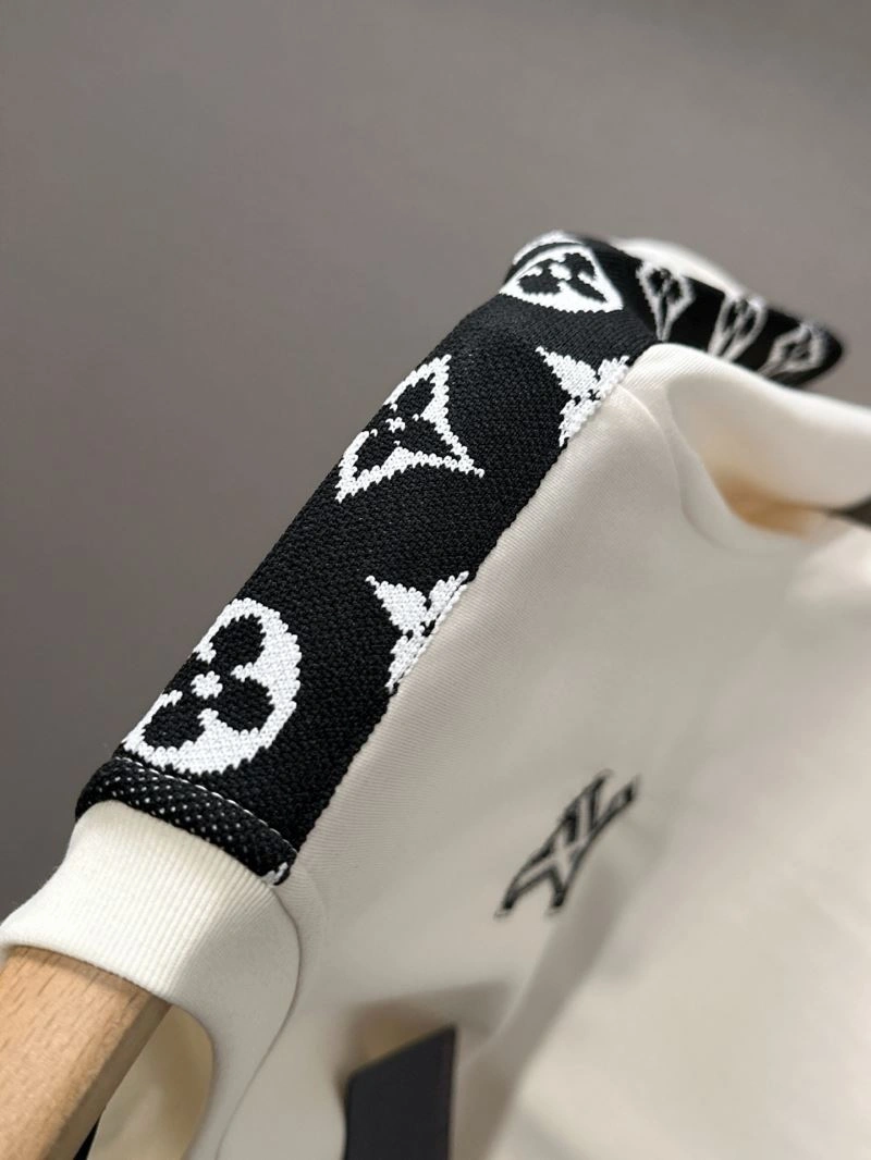 Factory-made Louis Vuitton Short Suits