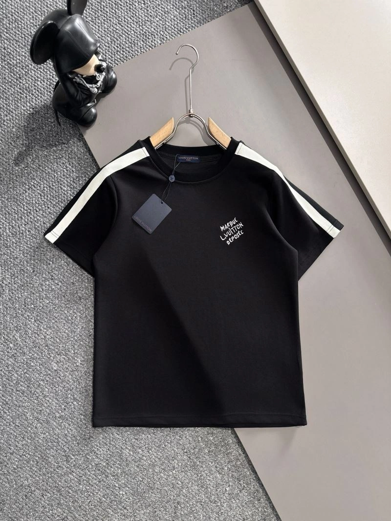 Official Louis Vuitton Short Suits