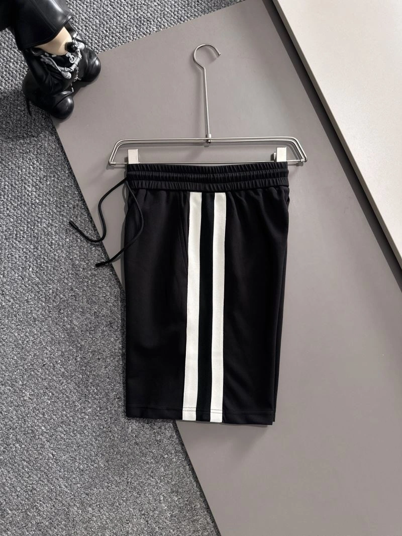 Official Louis Vuitton Short Suits