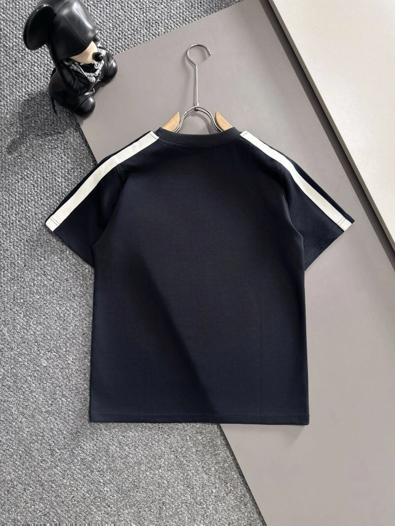 Precise copy Louis Vuitton Short Suits