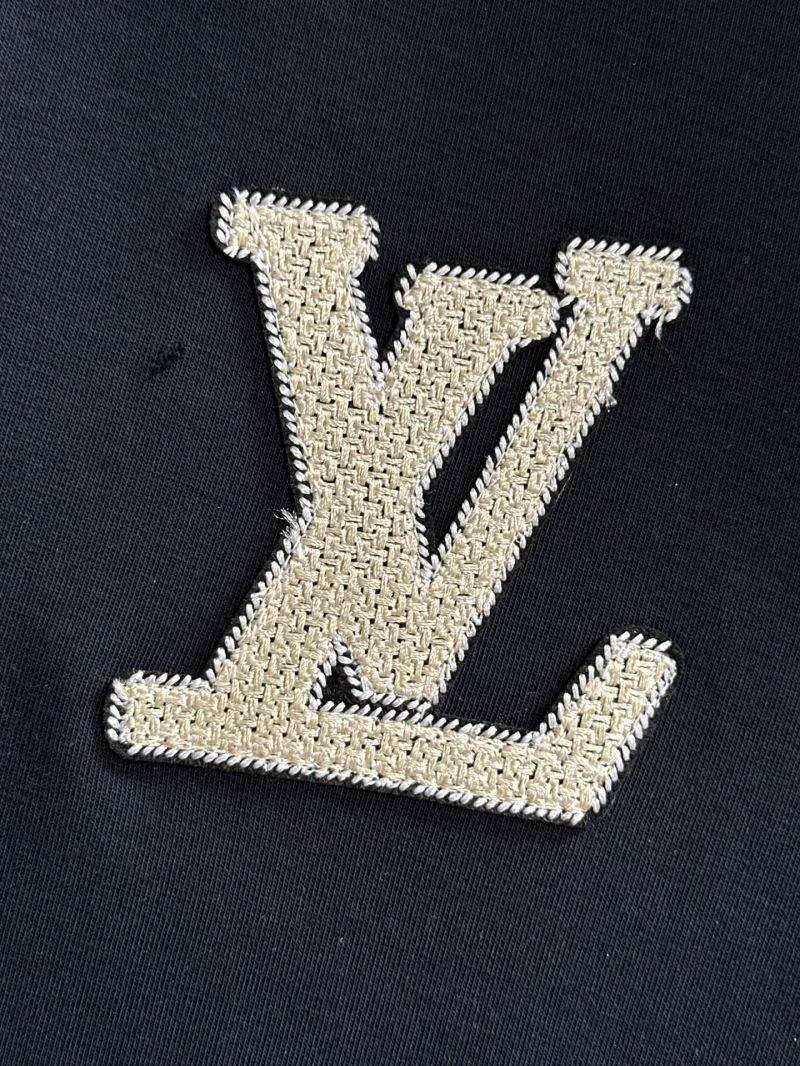 Inexpensive Louis Vuitton Short Suits