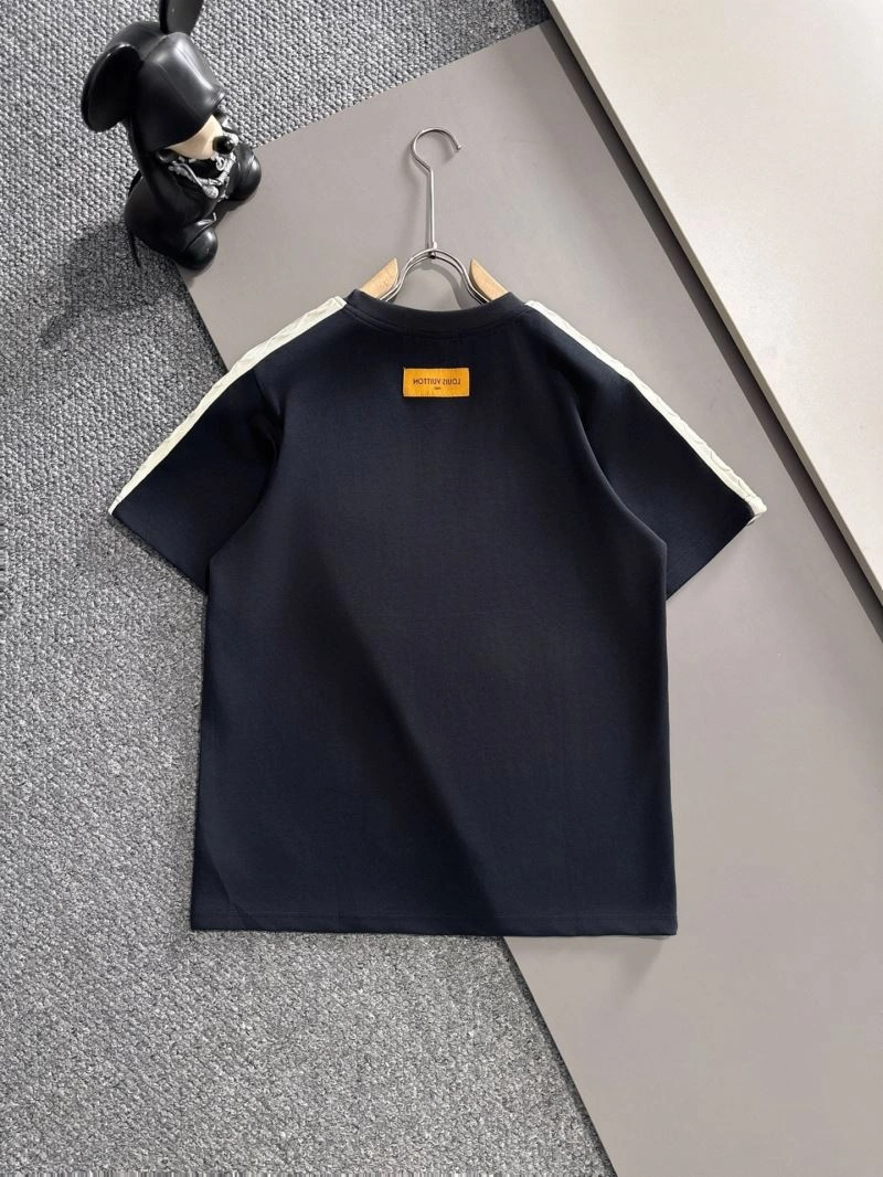 Inexpensive Louis Vuitton Short Suits