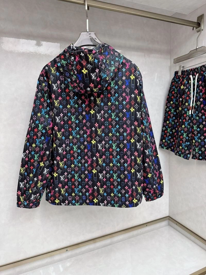 Top mirror Louis Vuitton Short Suits
