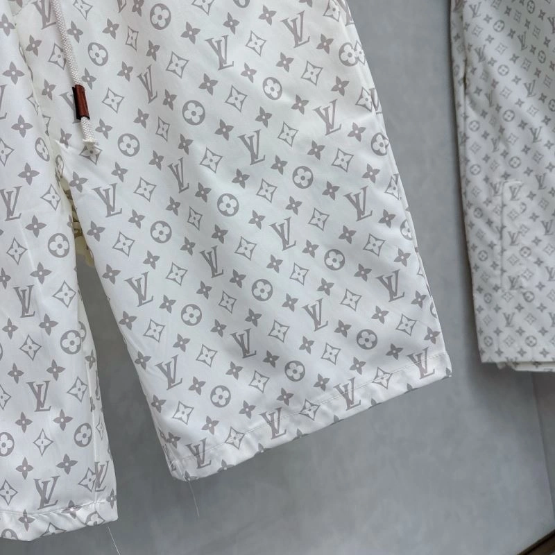 Top mirror Louis Vuitton Short Suits