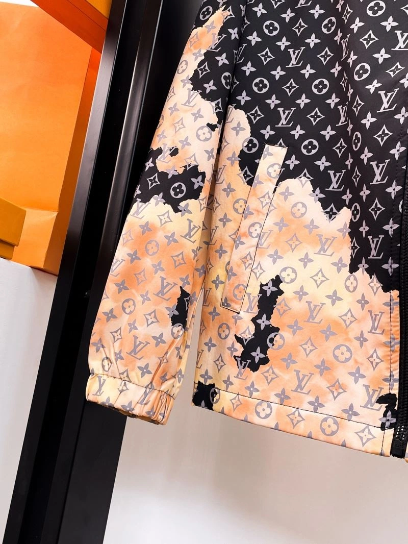 Value-priced Louis Vuitton Short Suits