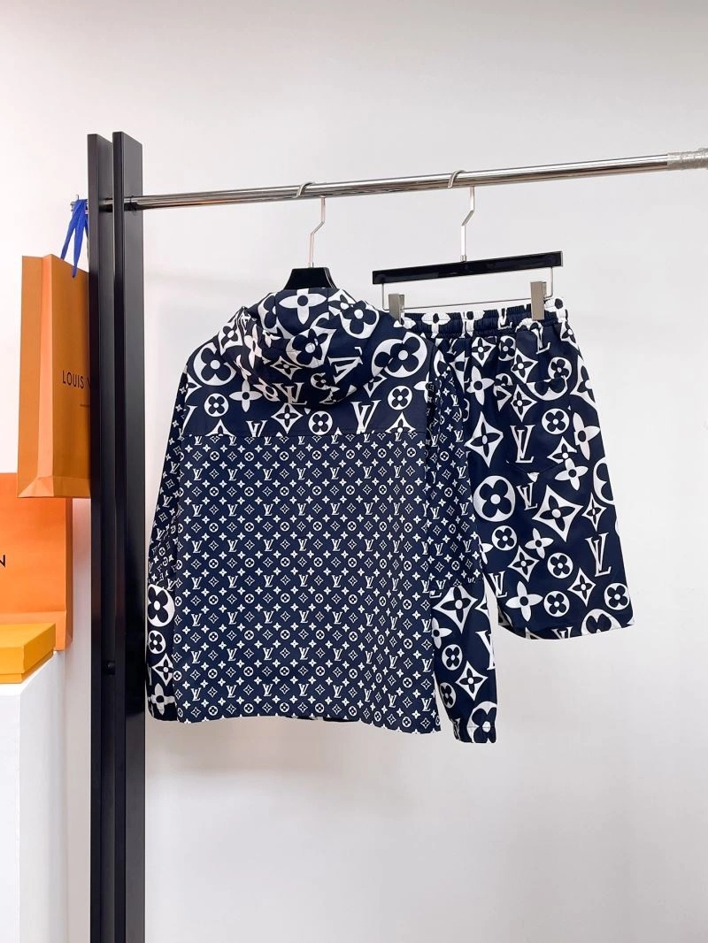 Reasonably priced Louis Vuitton Short Suits