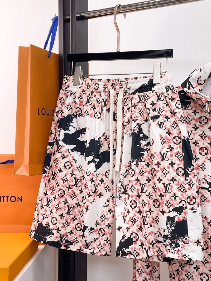Inexpensive Louis Vuitton Short Suits