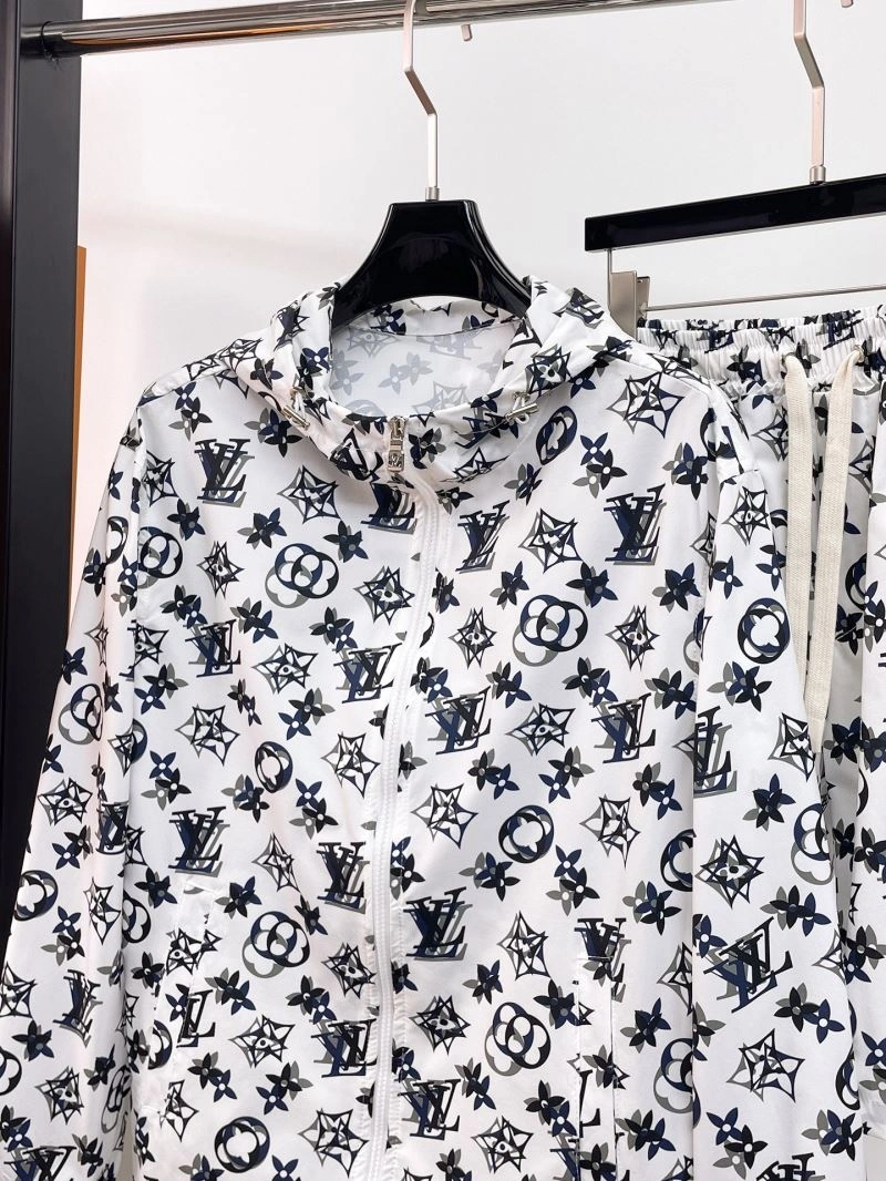 High fidelity Louis Vuitton Short Suits