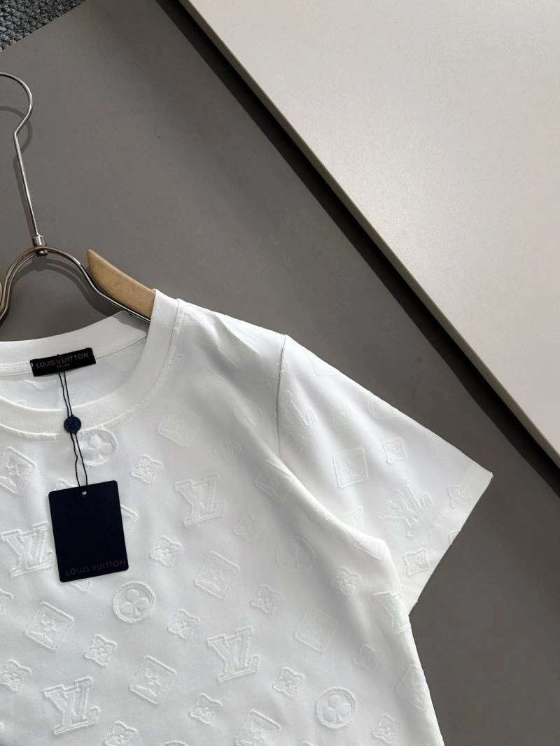 Affordable Louis Vuitton Short Suits