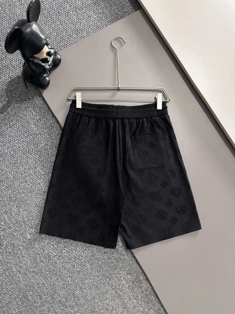 Accurate model Louis Vuitton Short Suits