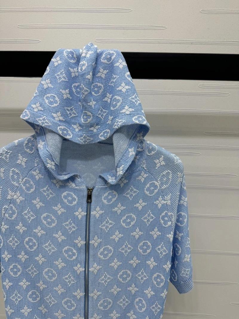 Accurate model Louis Vuitton Short Suits