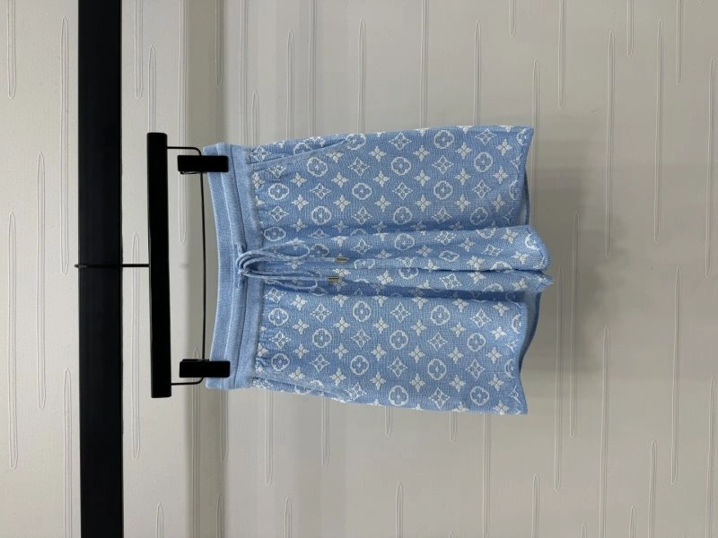 Accurate model Louis Vuitton Short Suits