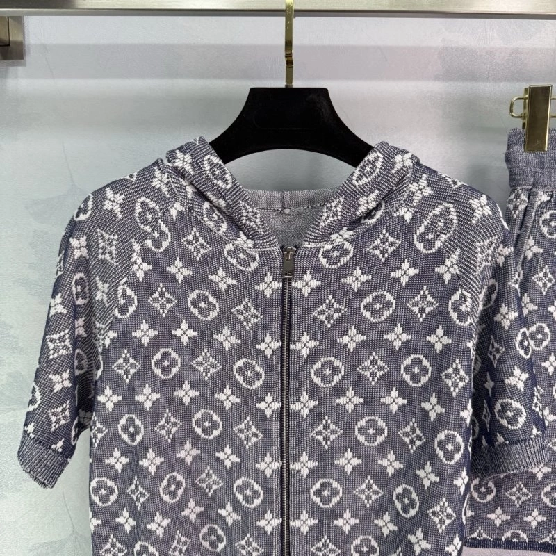 Mirror quality Louis Vuitton Short Suits