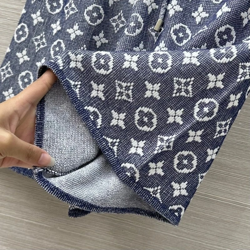 Bargain Louis Vuitton Short Suits
