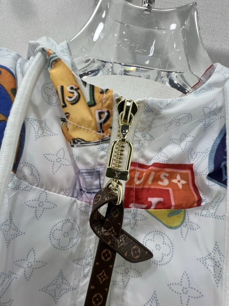 Affordable Louis Vuitton Short Suits