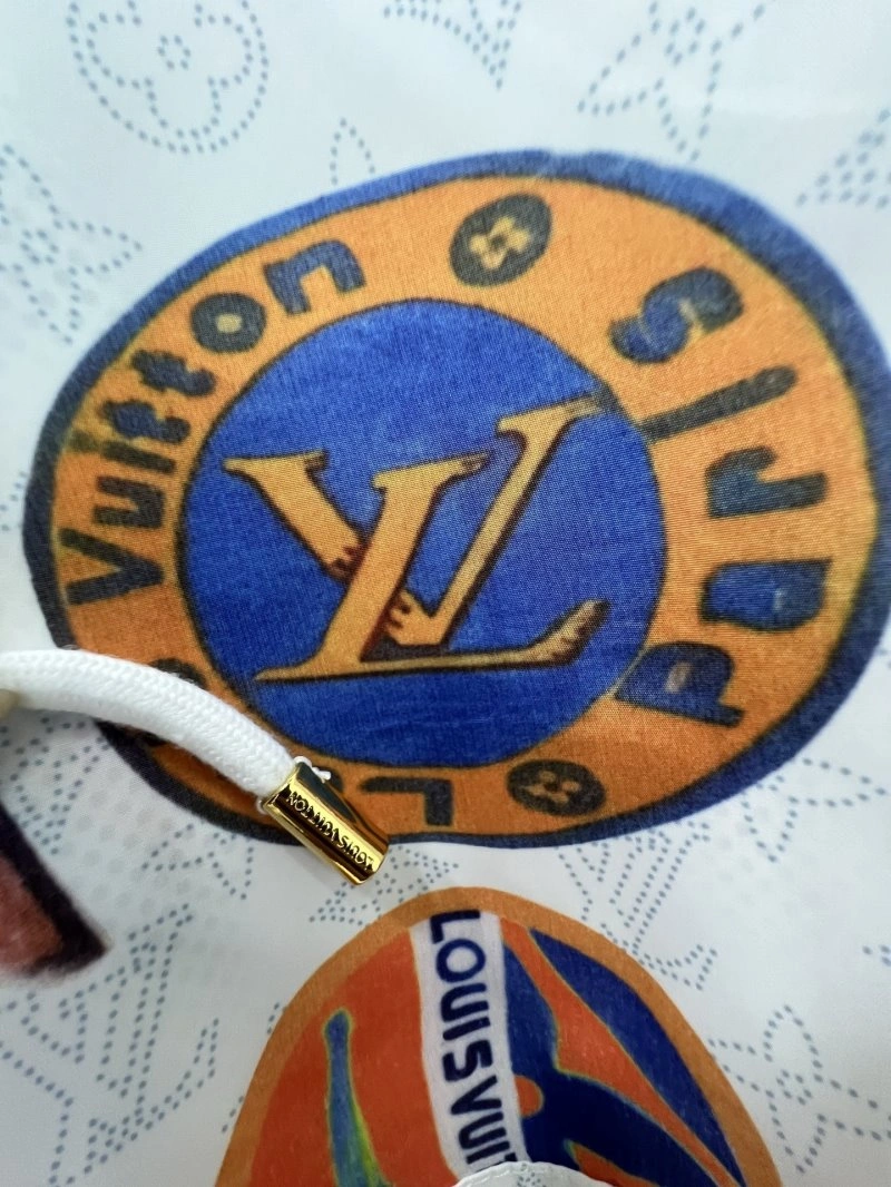 Affordable Louis Vuitton Short Suits