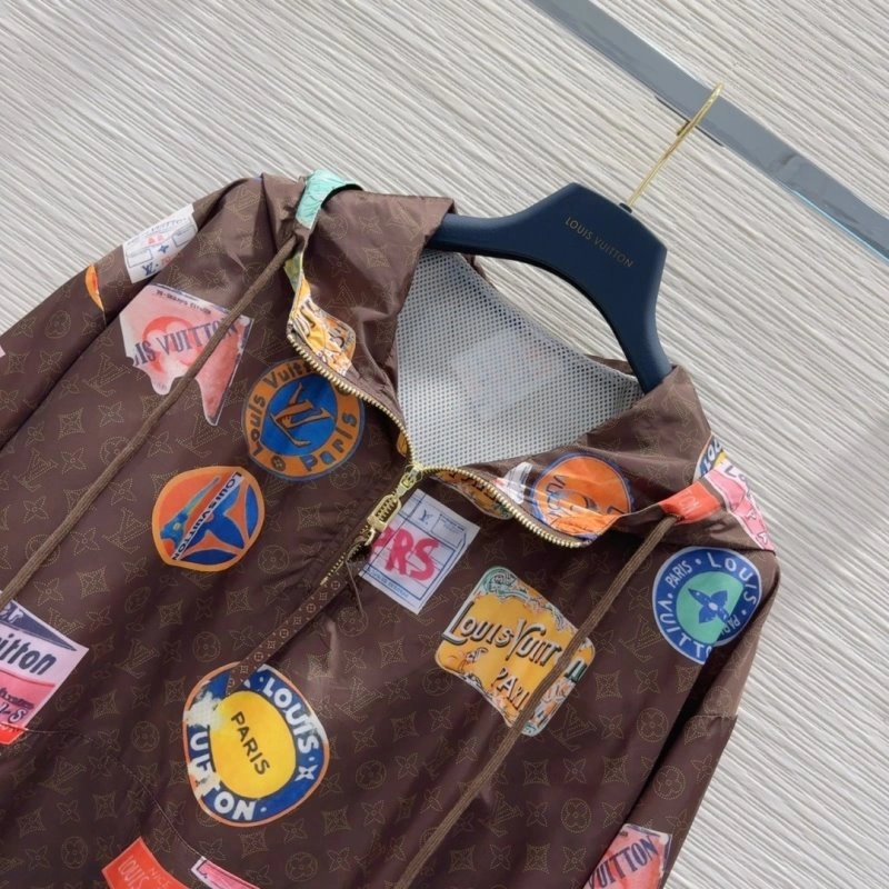 Factory-made Louis Vuitton Short Suits