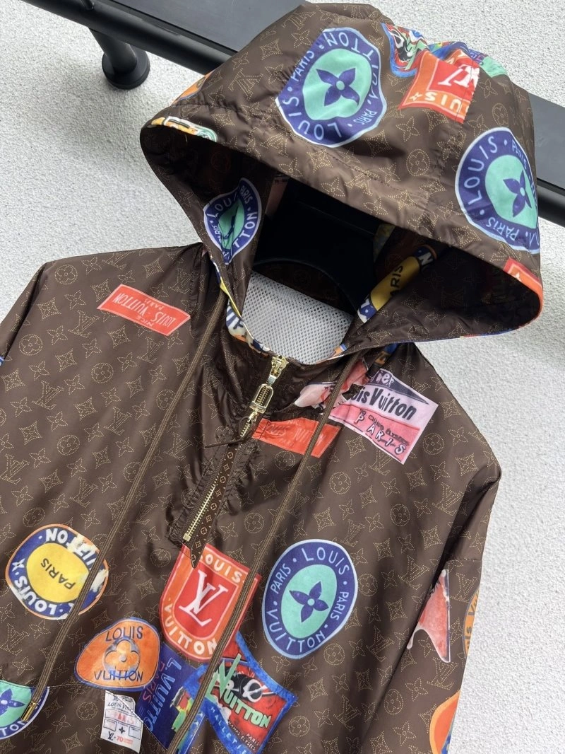 Top match Louis Vuitton Short Suits