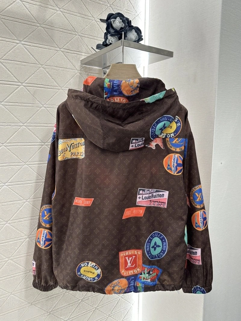 Precise copy Louis Vuitton Short Suits