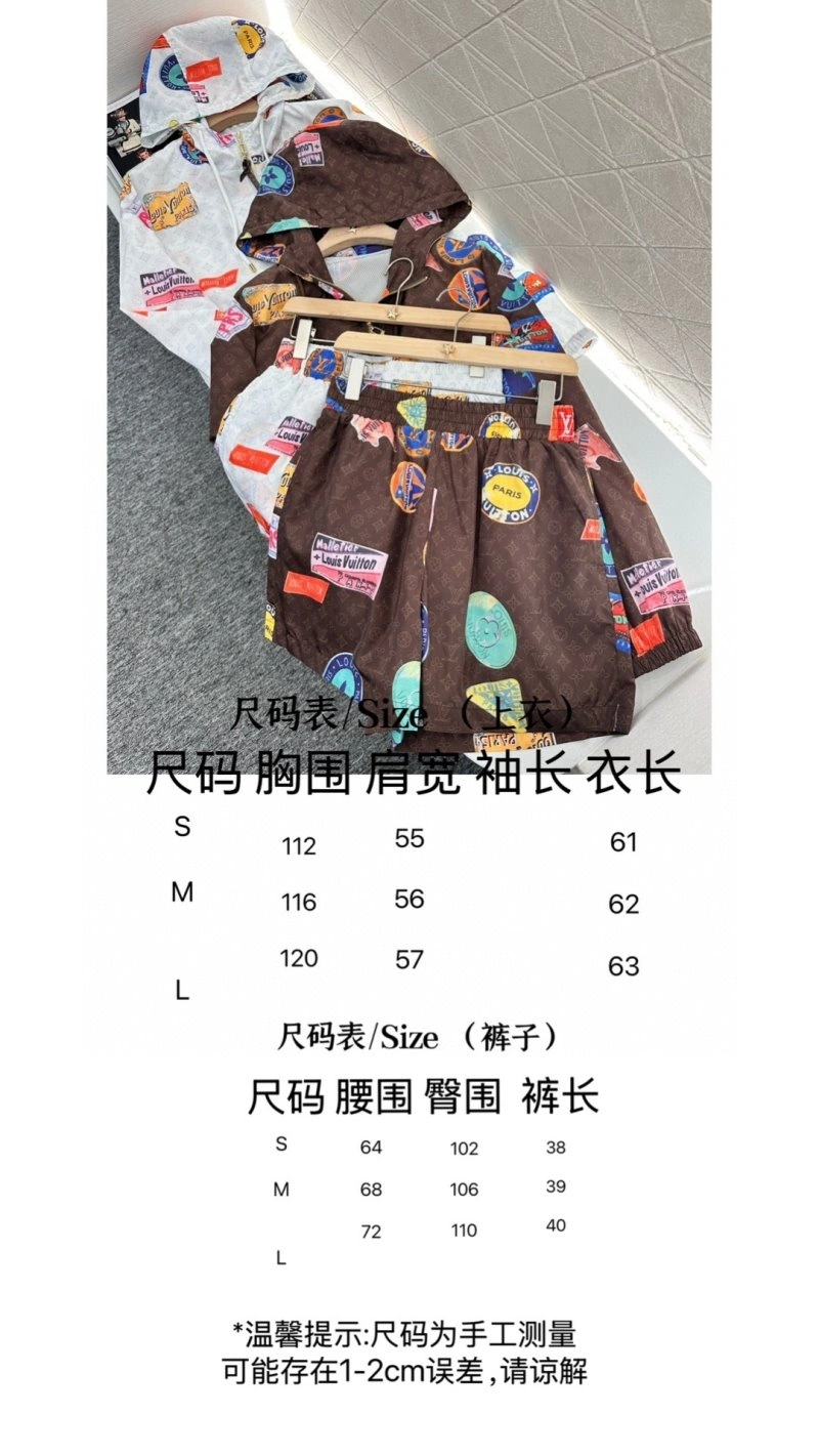 Top match Louis Vuitton Short Suits