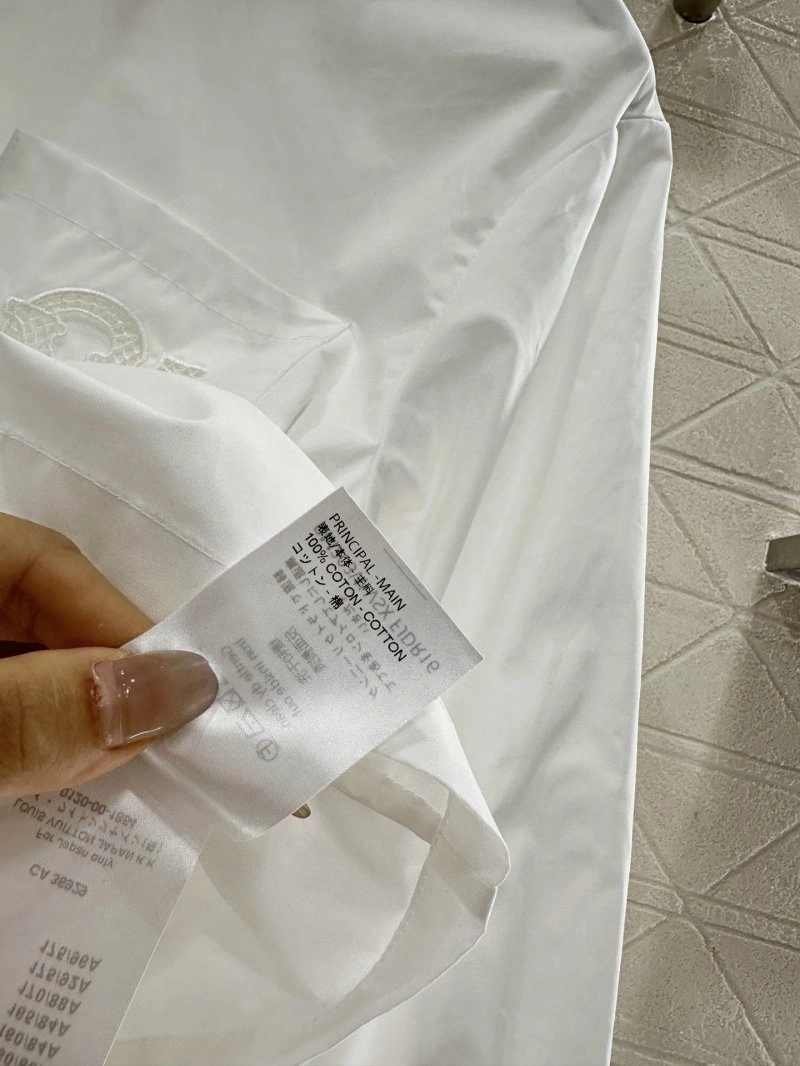 Inexpensive Louis Vuitton Short Suits