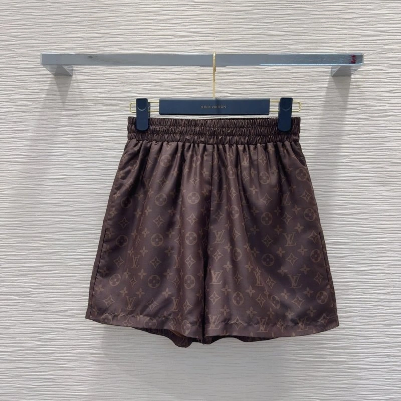 Top match Louis Vuitton Short Suits