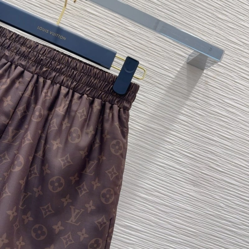 Top match Louis Vuitton Short Suits