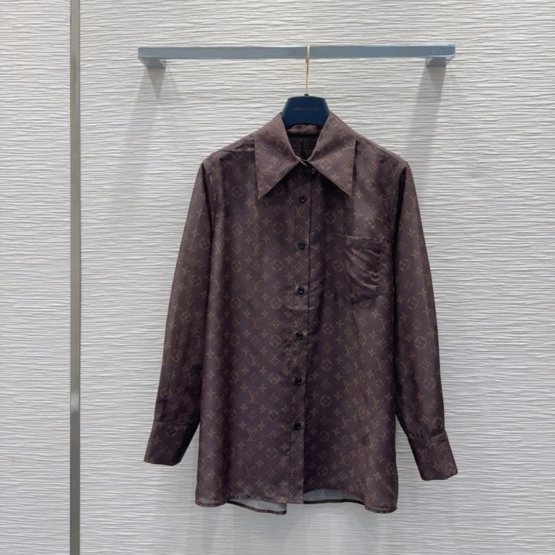 Top match Louis Vuitton Short Suits